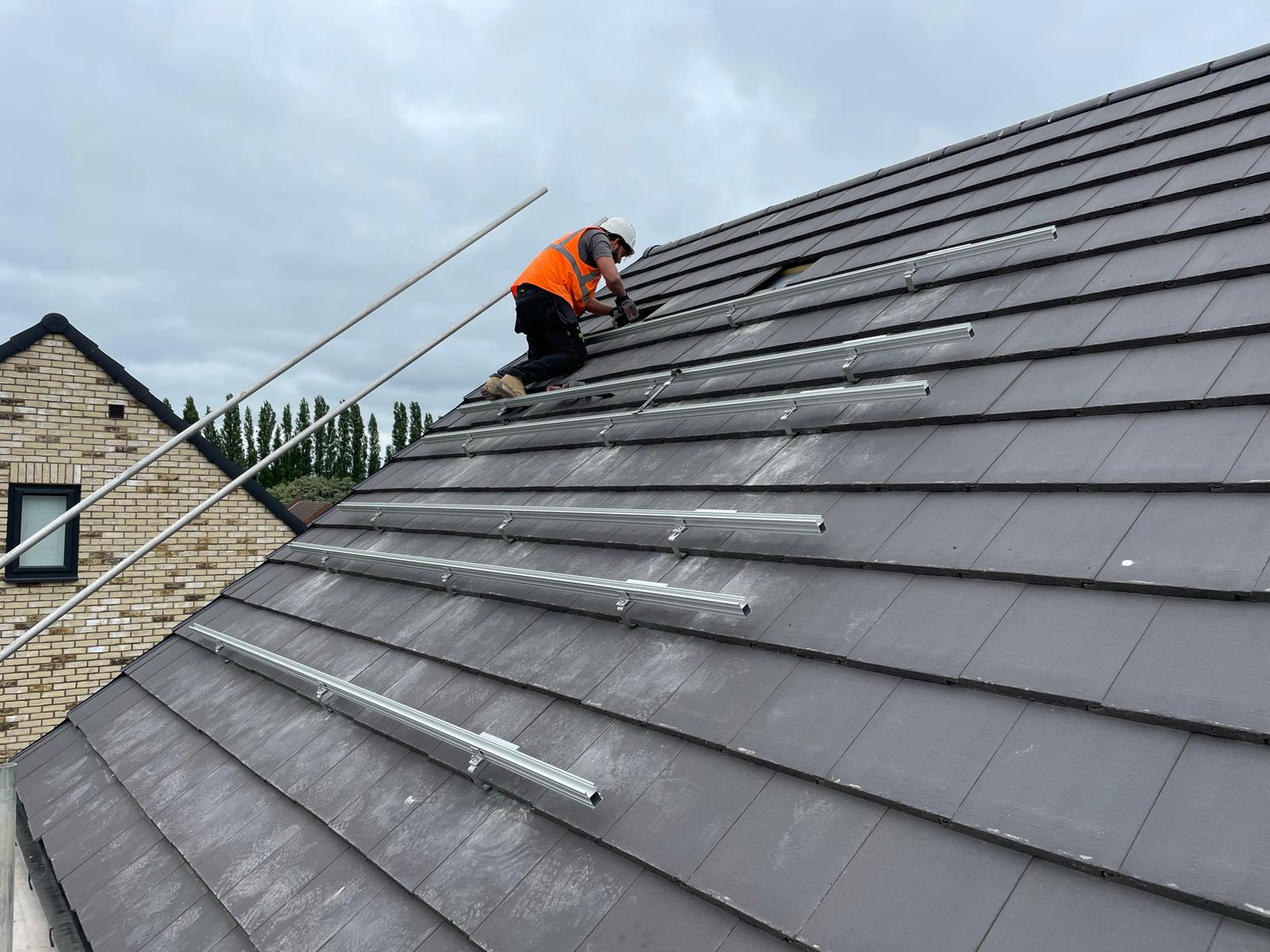 Installing Solar Panels on Rails | Your Solar Energy